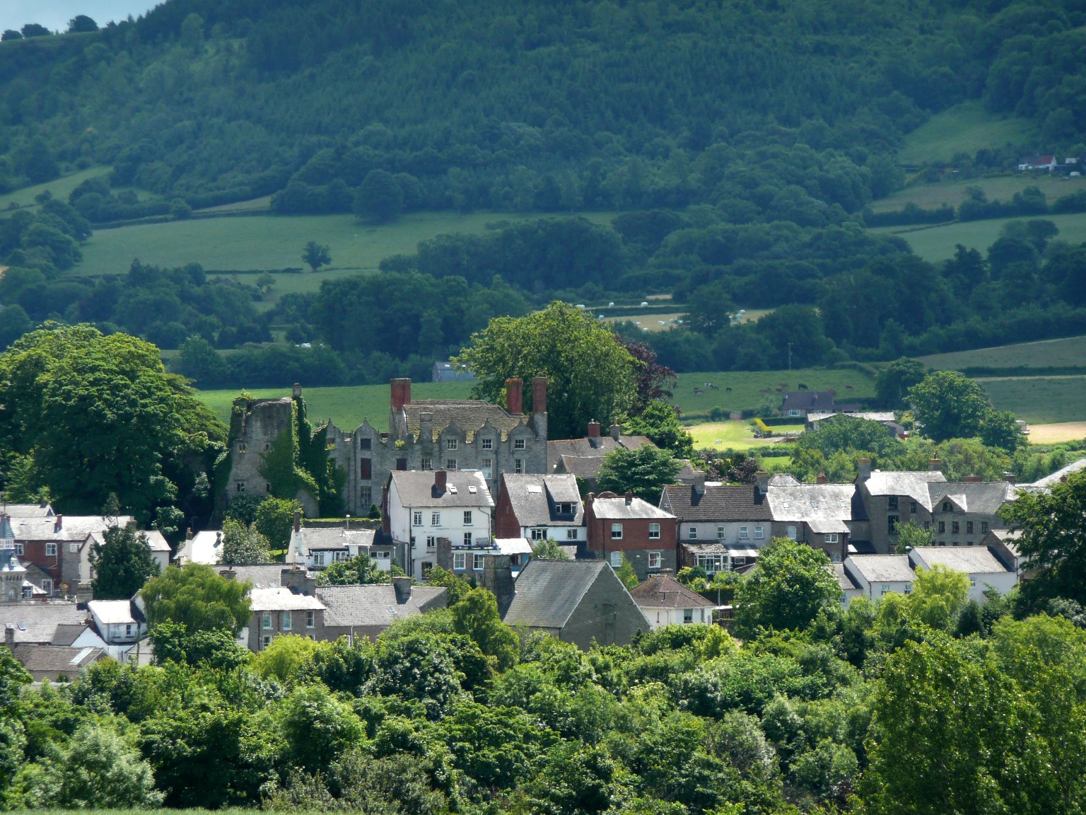 Hay from Boatside © Tim Pugh | Discover Britain’s Towns